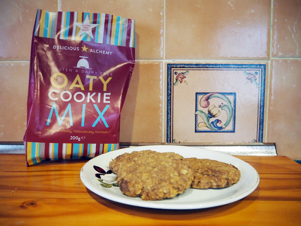 Delicious Alchemy Oaty Cookies | Notes of Life